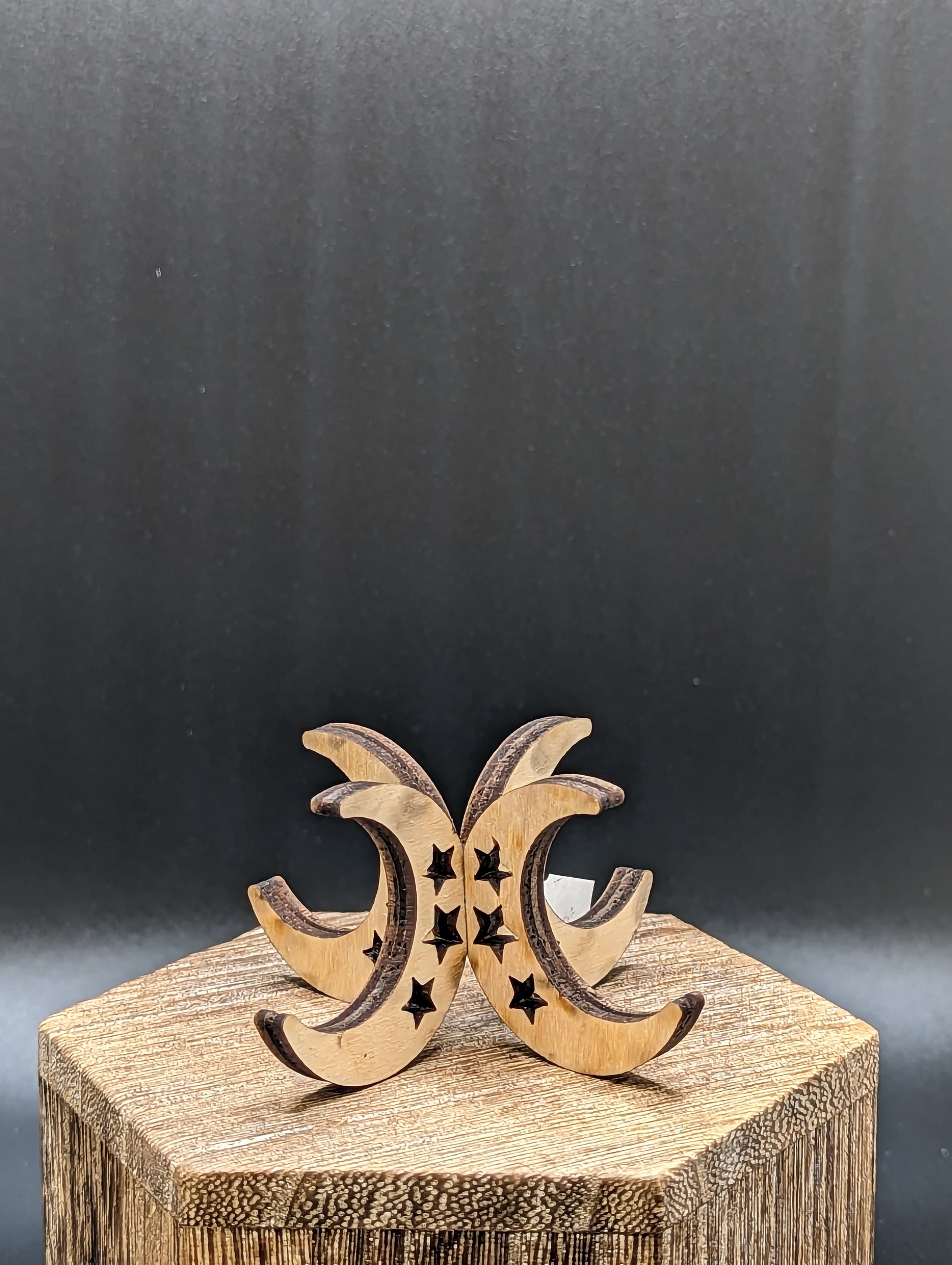 Mini Interlocking Moon Stand | Bringing Positive Energy to Your Home